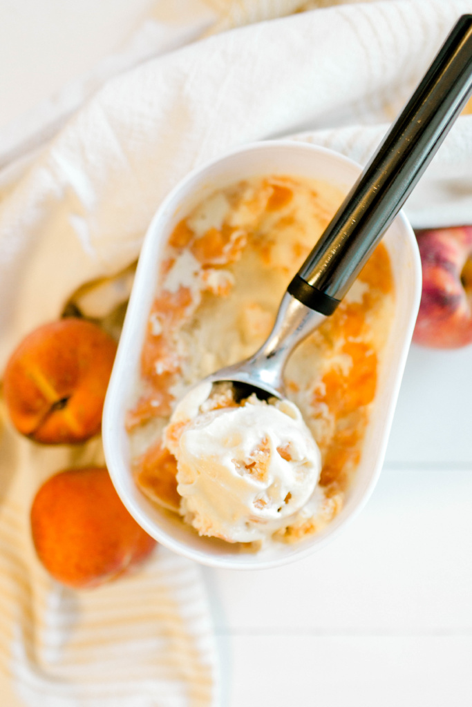 Peach Swirl Homemade Ice Cream - Happily the Hicks